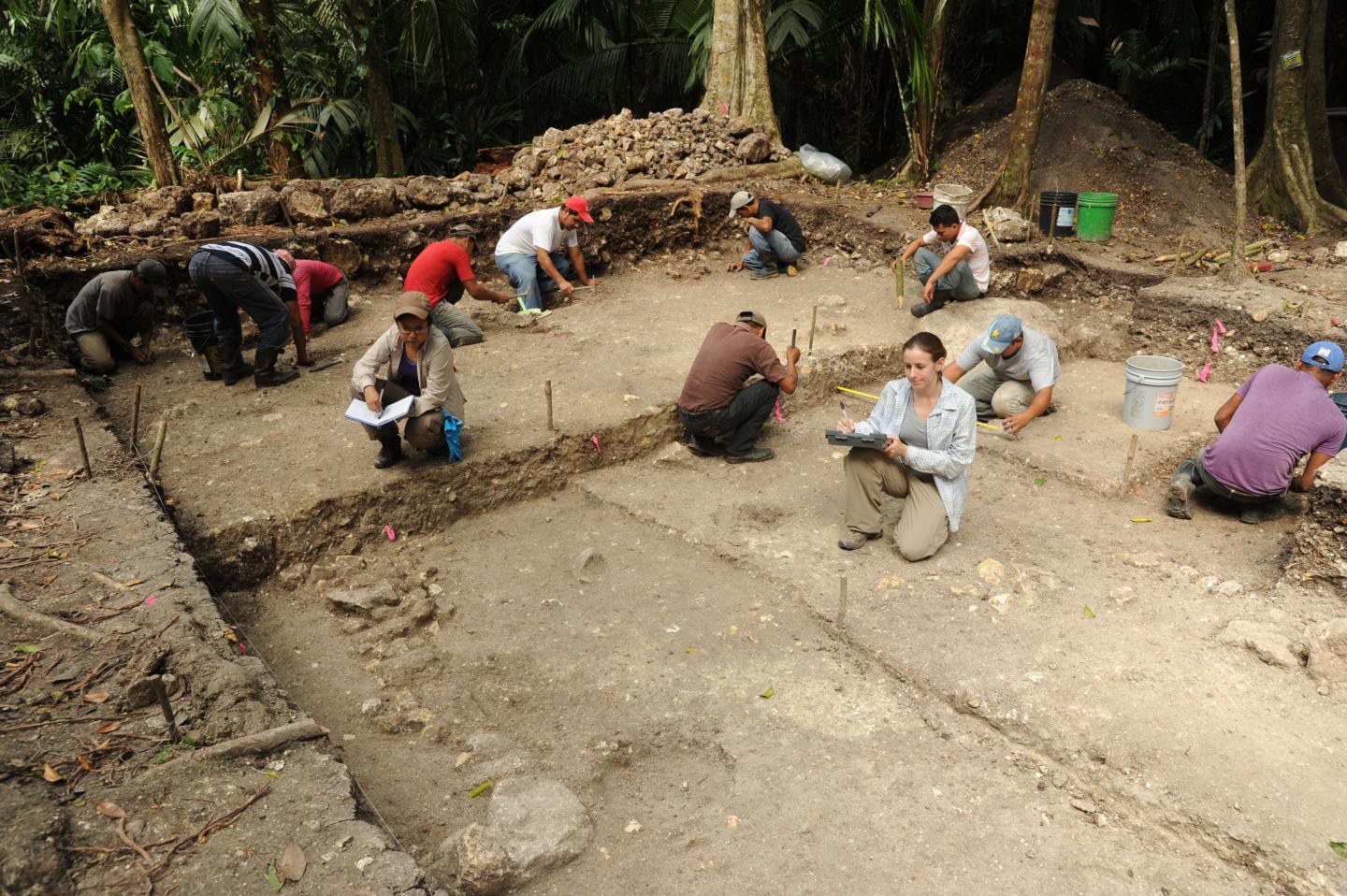 Archeologists discover Maya 'melting pot' | (e) Science News